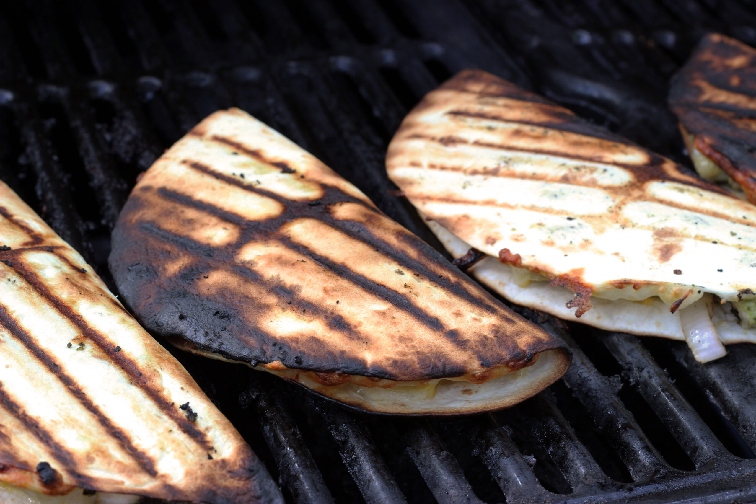 Grilled Chicken Quesadilla Recipe - Food Fanatic
