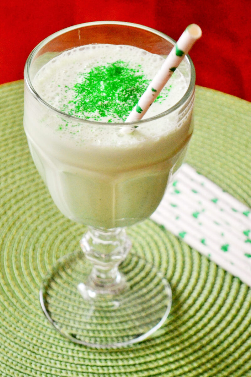Shamrock Shake Recipe - Food Fanatic