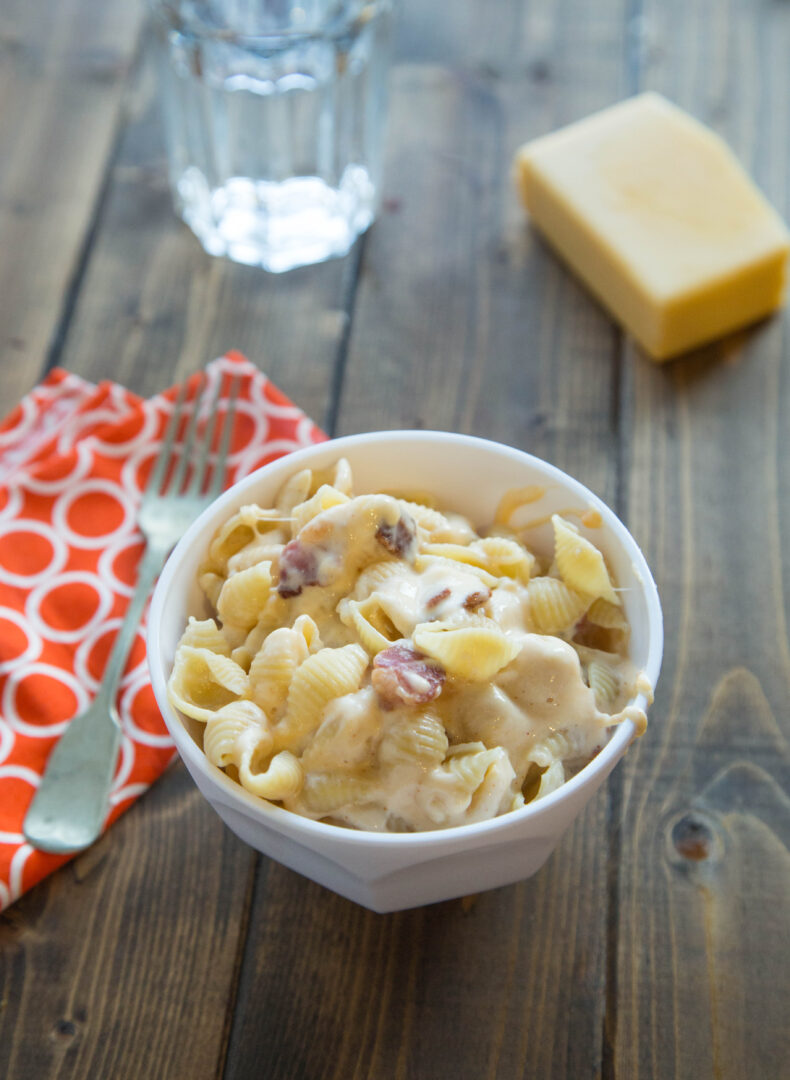 Darius Cook's 6 Cheese Mac & Cheese - Food Fanatic