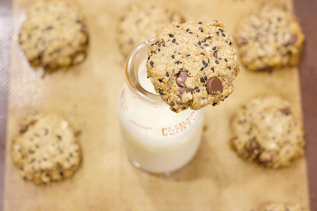 Tahini Cookies Recipe - Food Fanatic