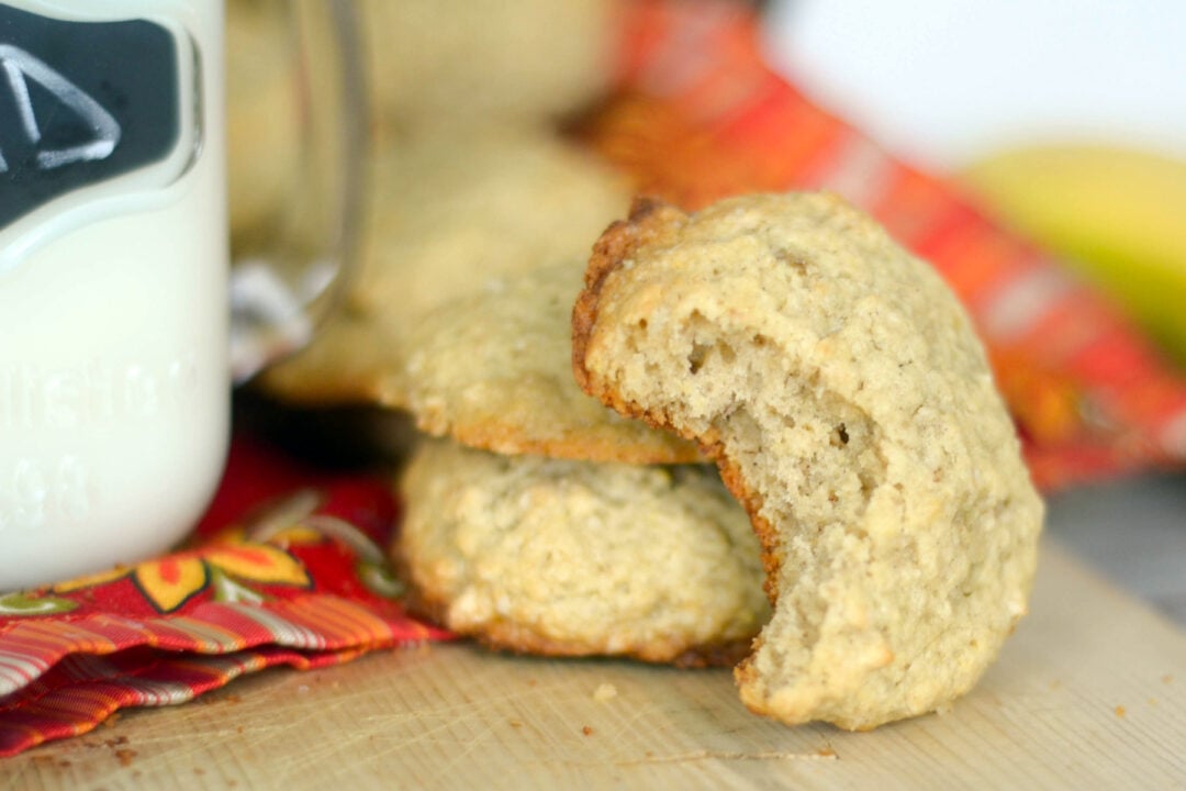 Banana Oatmeal Cookies Recipe - Food Fanatic