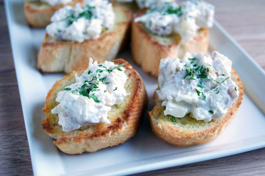 Chicken Salad Crostini Recipe - Food Fanatic
