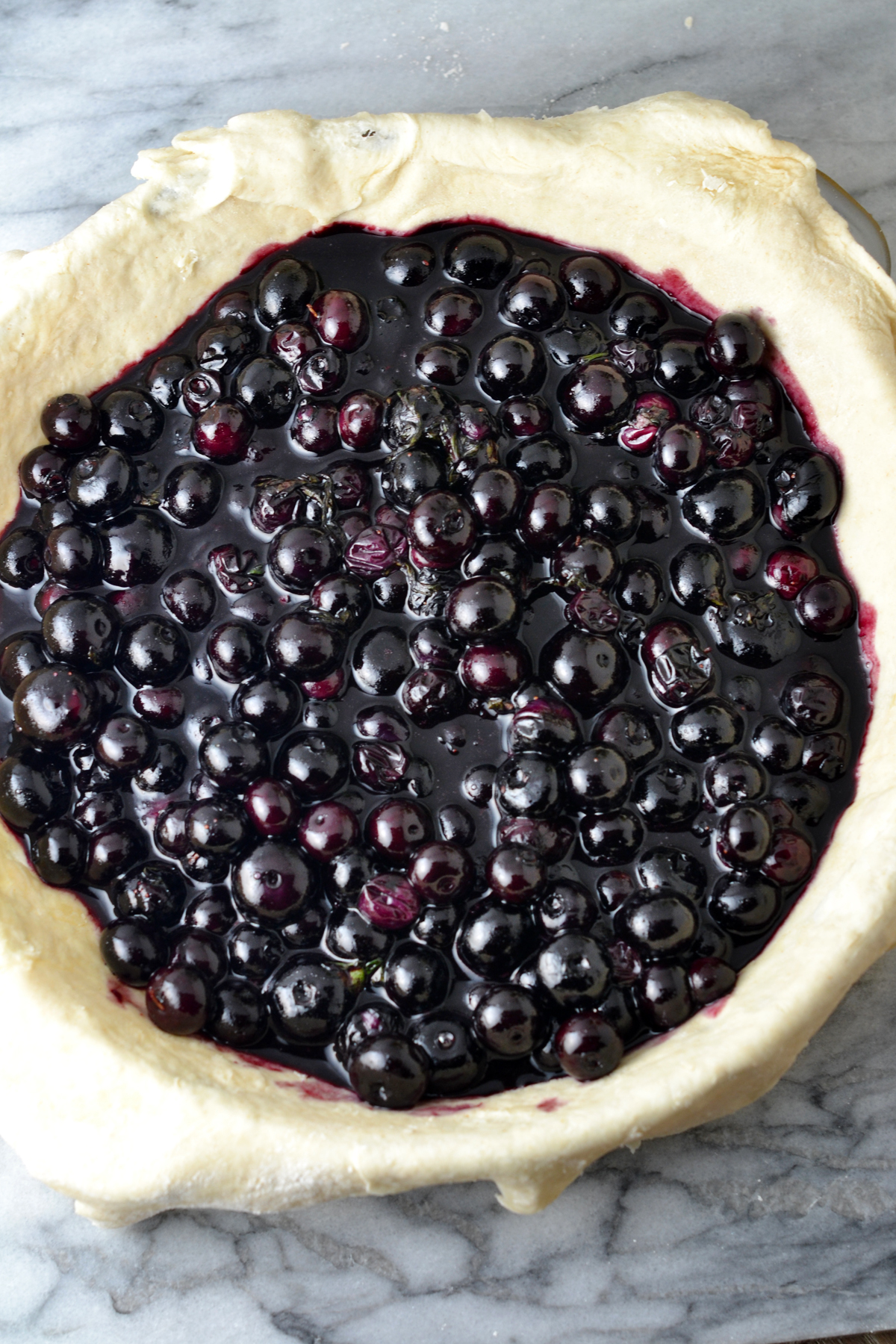 Blueberry Basil Pie Recipe - Food Fanatic