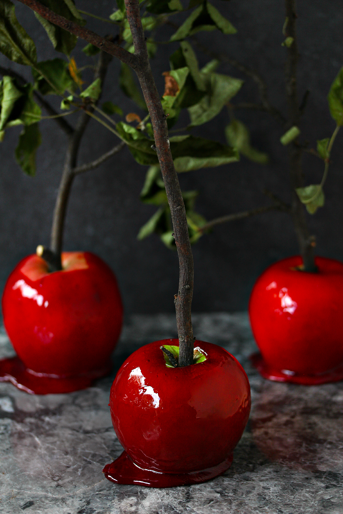 Candy Apples Recipe - Food Fanatic