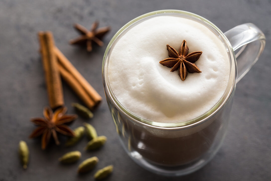 Spiked Chai Latte Recipe - Food Fanatic