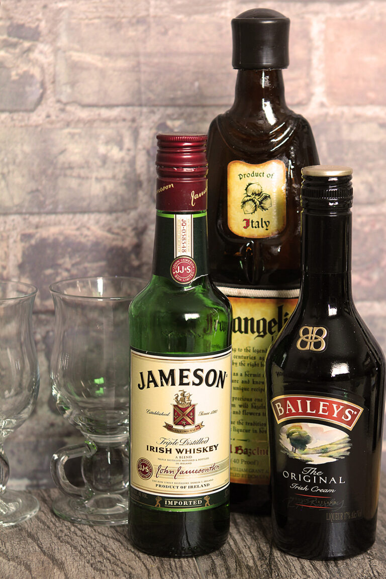 The Nutty Irishman Cocktail Recipe - Food Fanatic