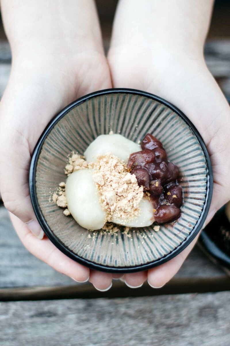 Kinako Mochi with Red Bean Paste Recipe - Food Fanatic