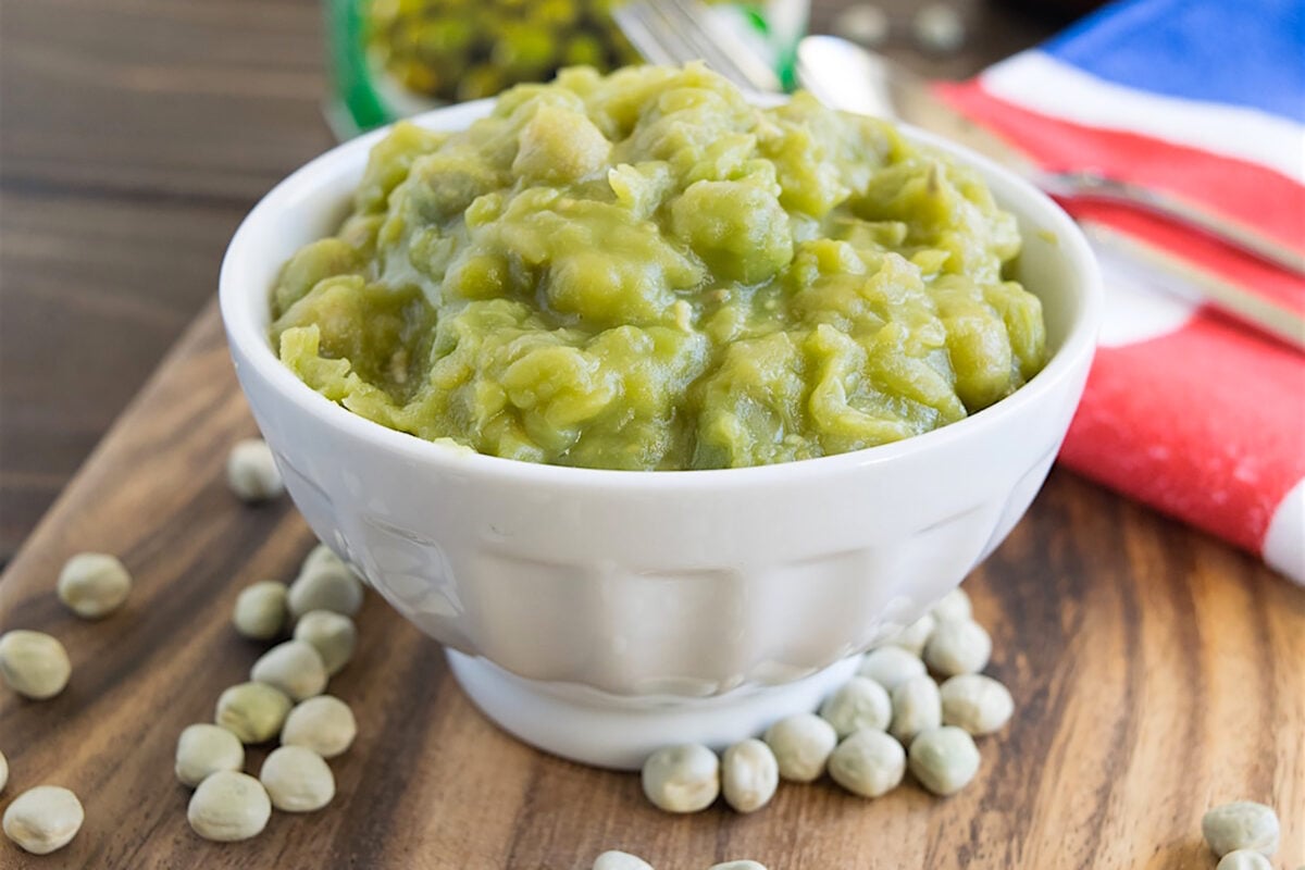 Mushy Peas Recipe - Food Fanatic