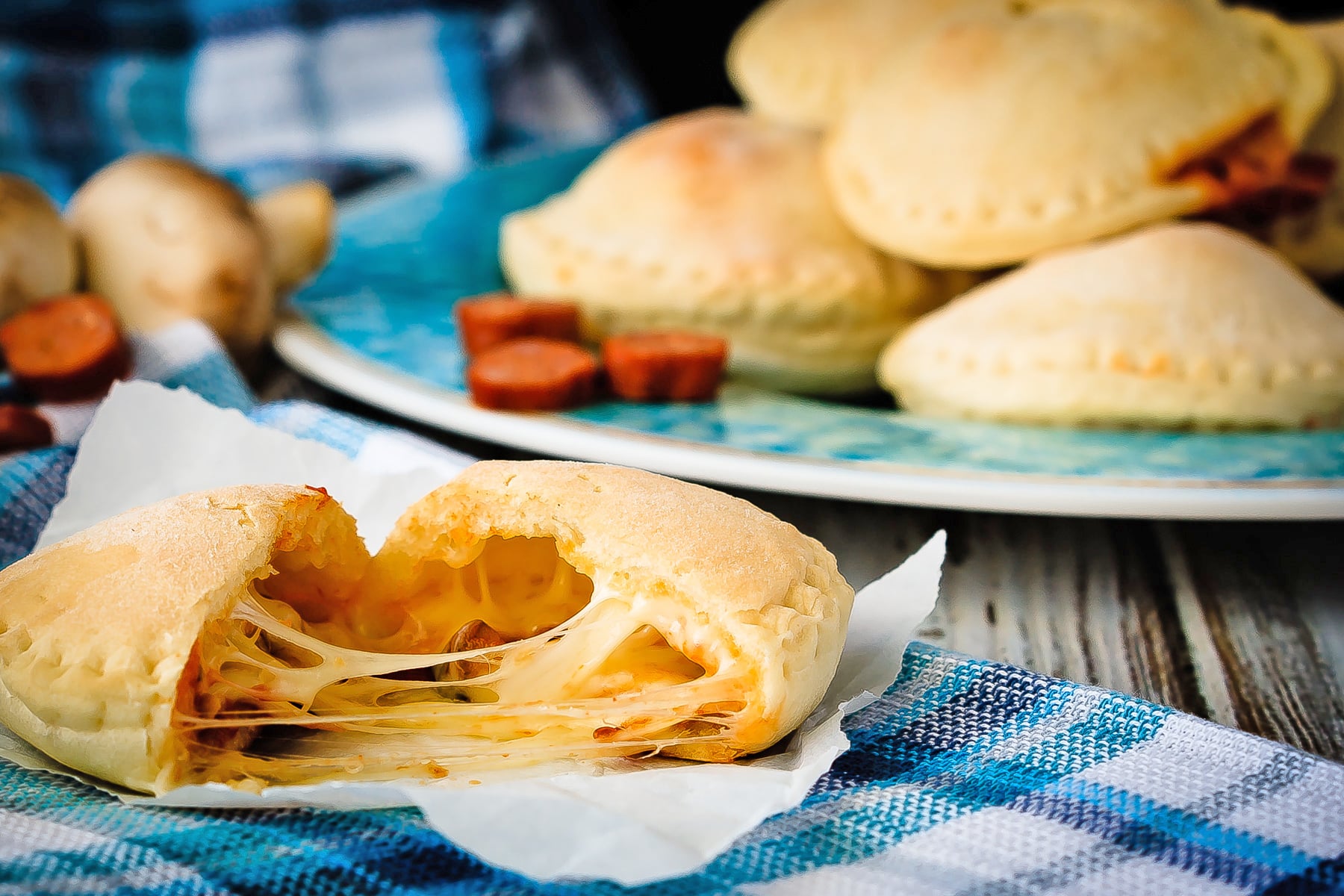 Homemade Pizza Pockets Recipe - Food Fanatic