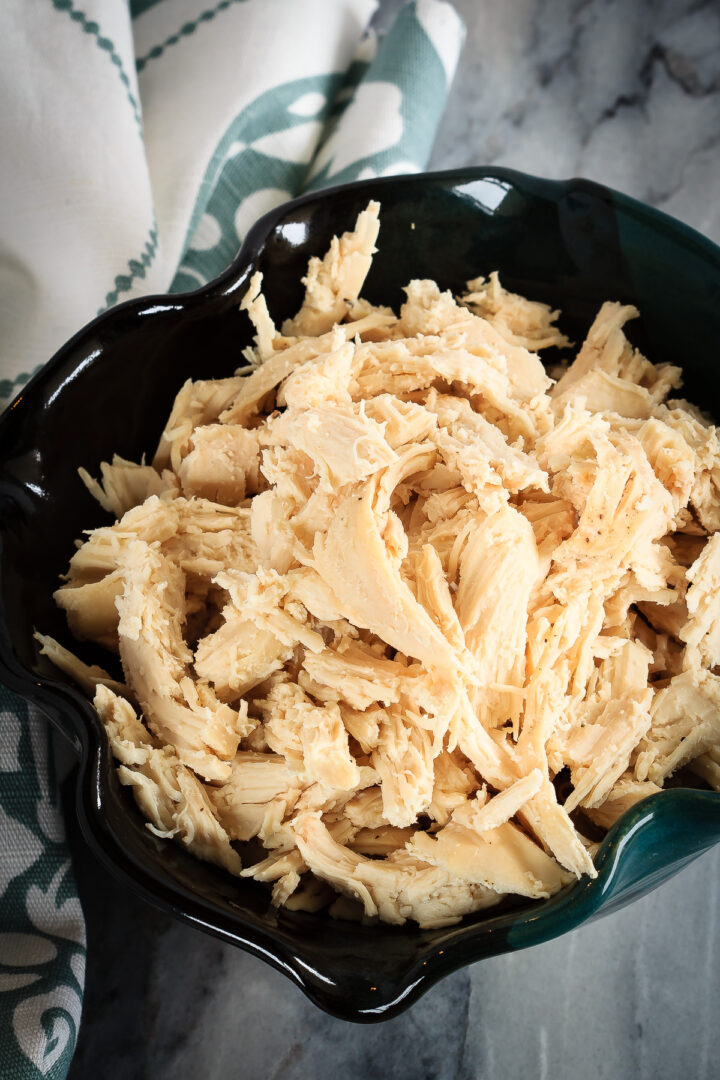 How to Cook Frozen Chicken in a Crock Pot or Slow Cooker - Food Fanatic