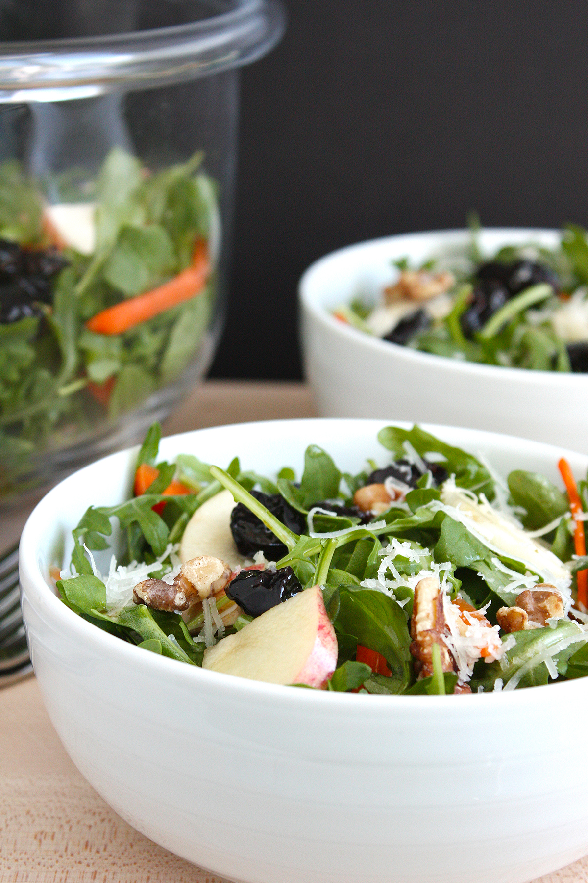Fall Arugula and Apple Salad Recipe - Food Fanatic