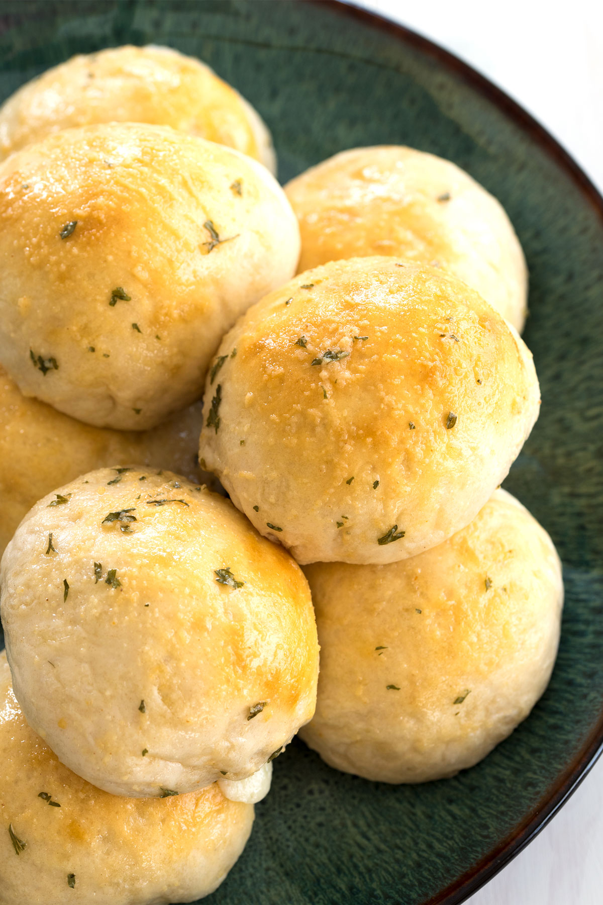 Garlic Cheese Bombs Recipe - Food Fanatic