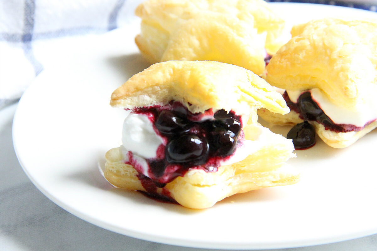 Blueberry Cream Puffs Recipe - Food Fanatic
