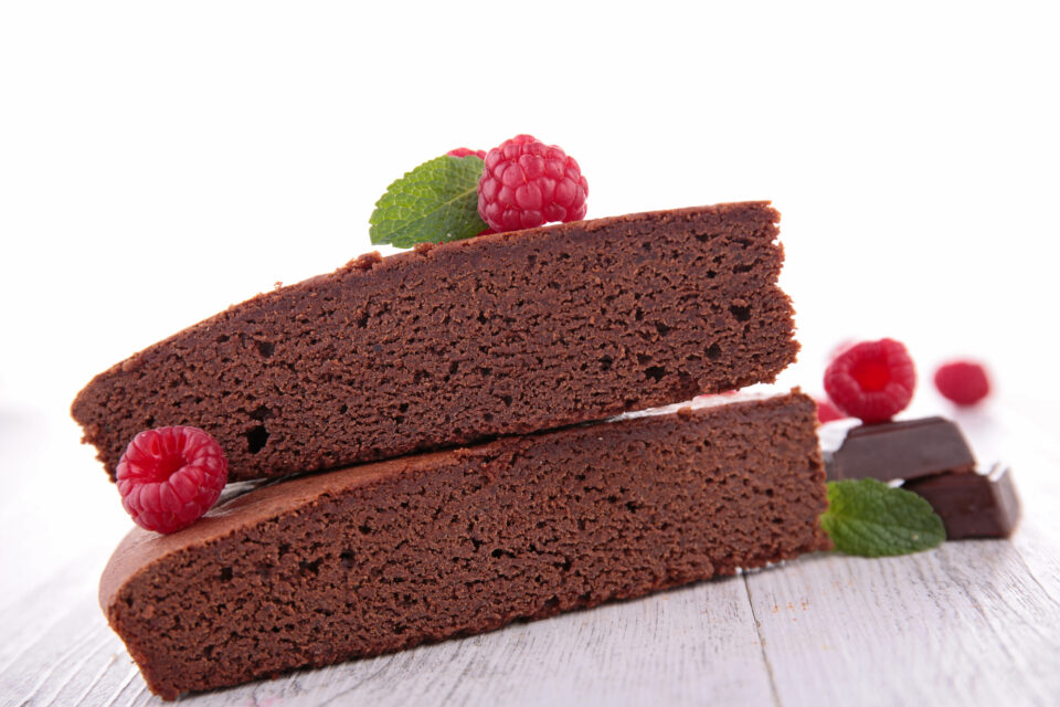 Chocolate Sponge Pudding - Food Fanatic