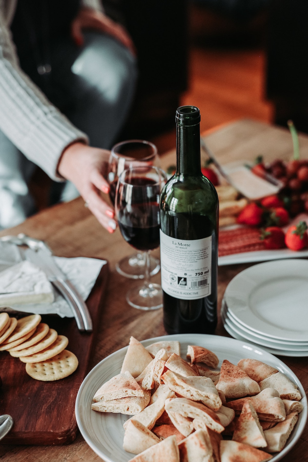 Bring These 10 Kitchen Items On Your Next Vacation - Food Fanatic