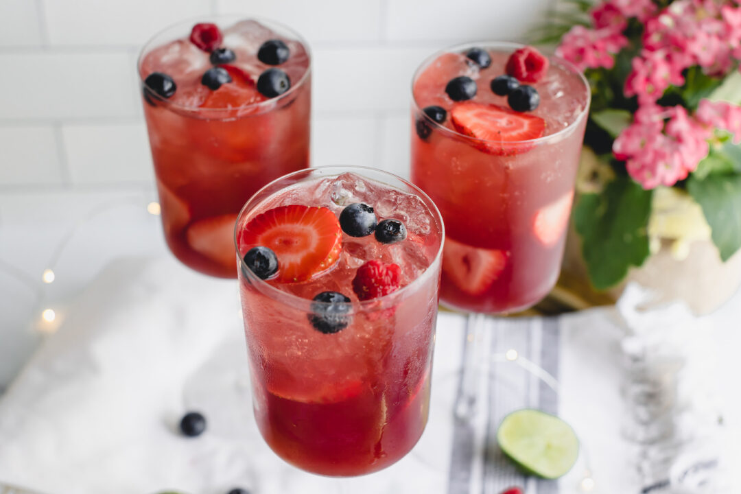 An Easy Summer Sangria Recipe You’ll Make All Season Long - Food Fanatic