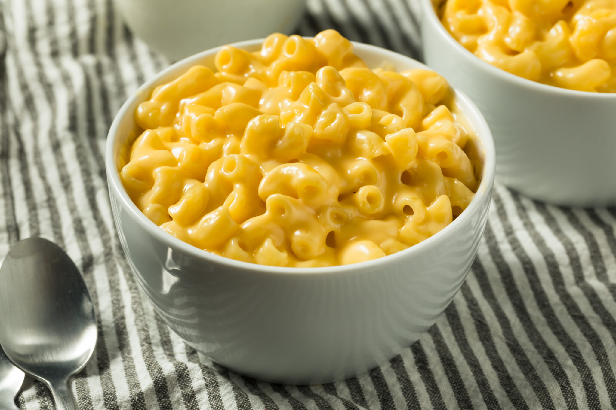 Crock Pot Mac and Cheese Recipe - Food Fanatic